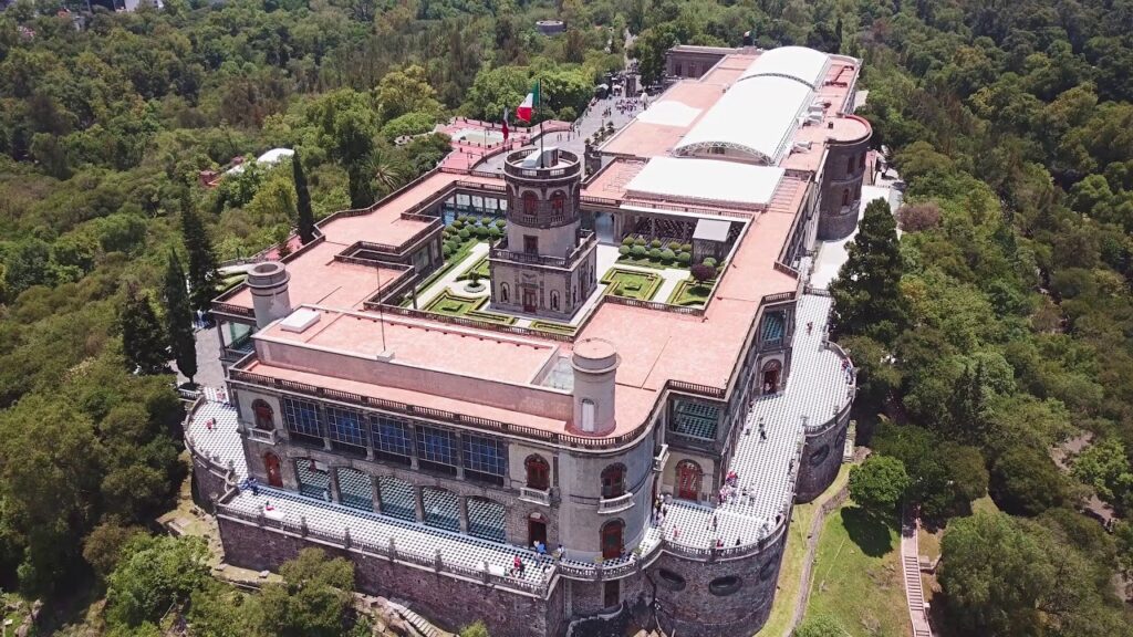 Chapultepec Castle Tour: Explore the Luxurious Chambers (3h)