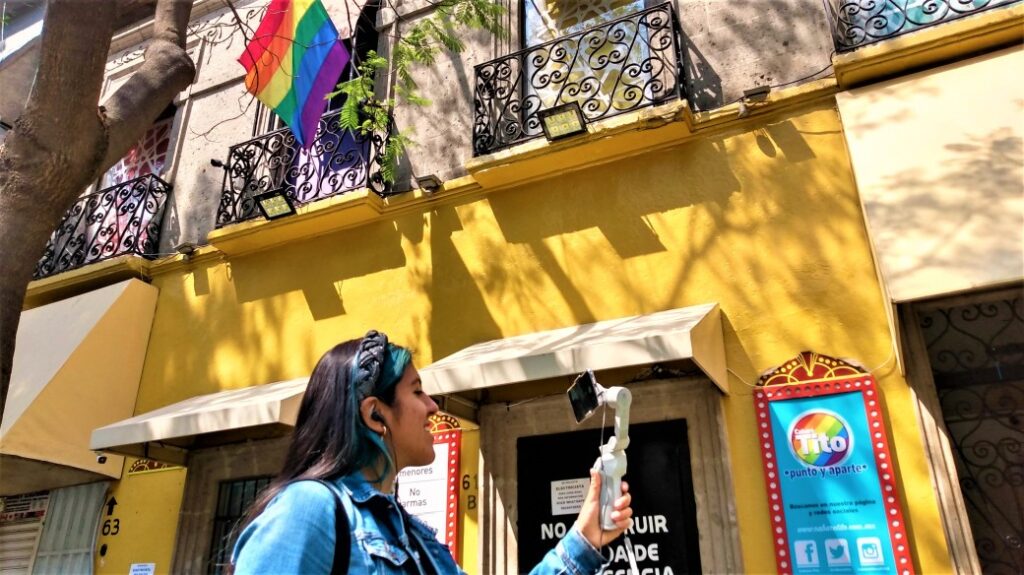 Zona Rosa Mexico: Explore the Blazing Neighborhood Online